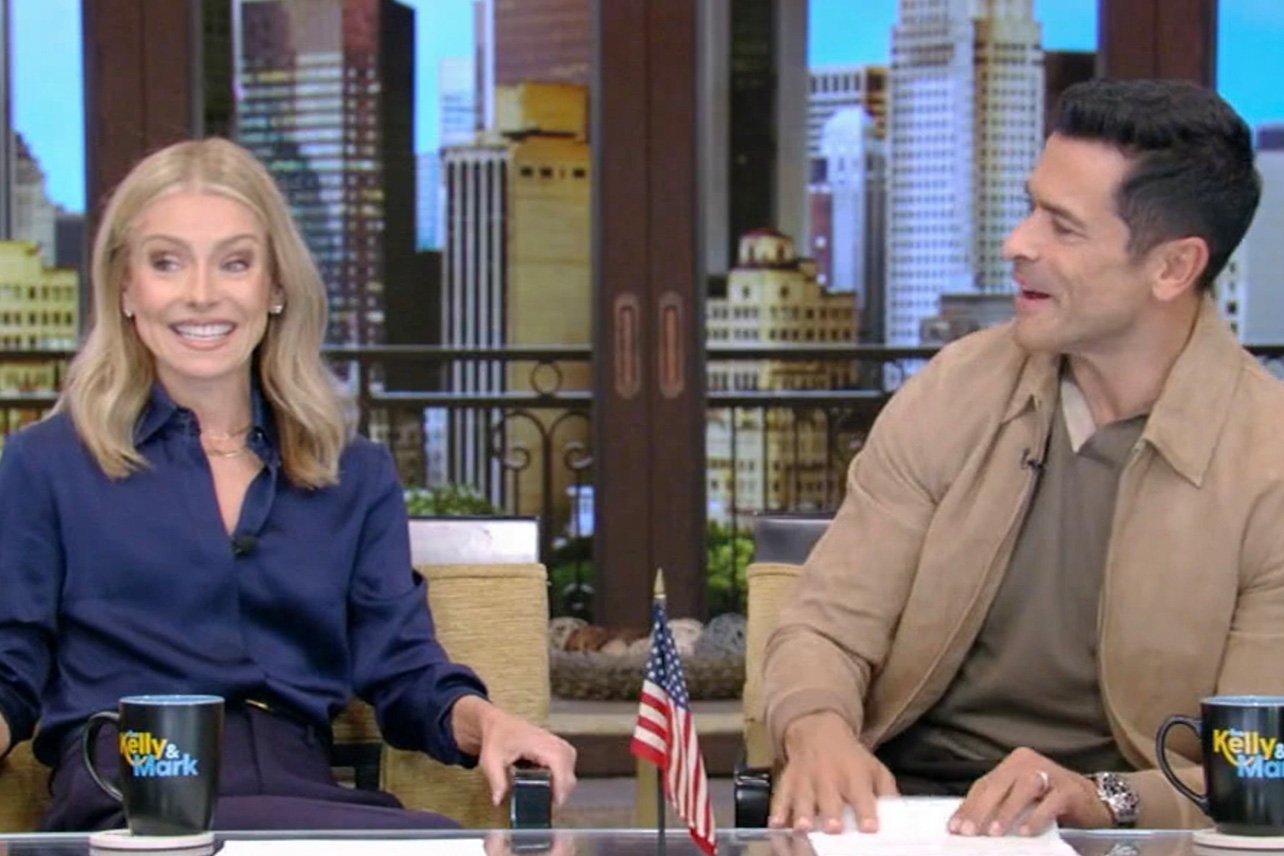 ‘Live’s Kelly Ripa And Mark Consuelos Recall How A “Harmless Ghost” Has Haunted Their Long ...