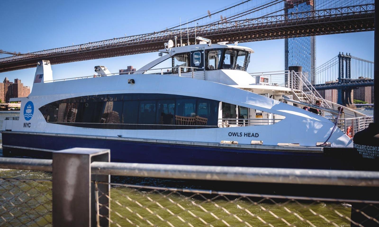 New York Ferry – The Complete Guide - New York Hots!