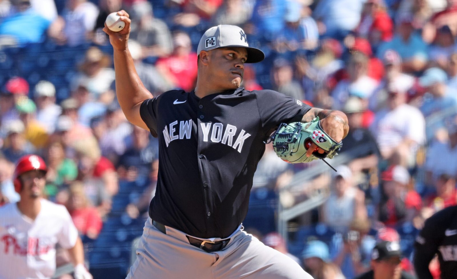 Fernando Cruz’s baseball odyssey took 15 years to make the majors ...