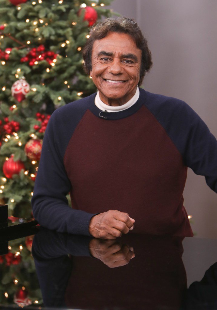 Singer Johnny Mathis announces retirement, cancels concerts due to ‘age ...
