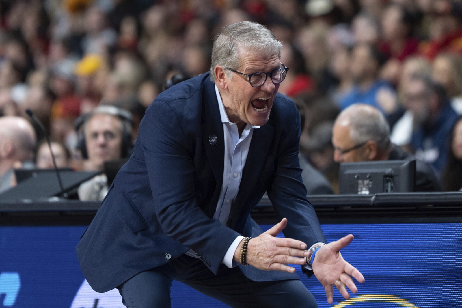 Geno Auriemma the force behind UConn’s incredible Final Four dynasty ...