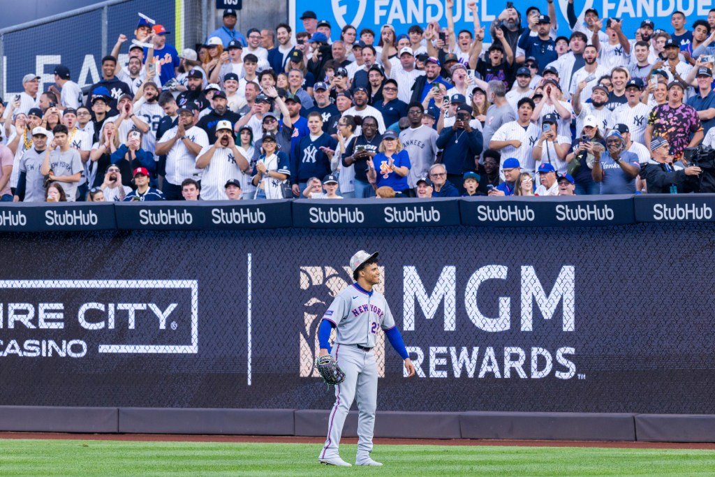 SNY booth goes to town on Yankees fan for Juan Soto sign - New York Hots!