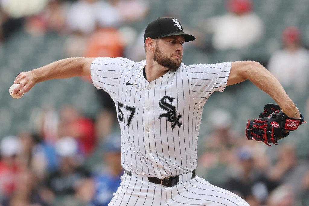 Adrian Houser vomits inside White Sox dugout — and stays in to win game ...