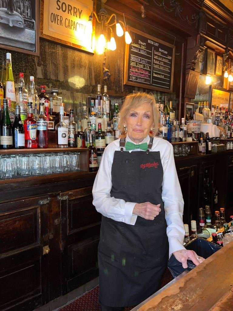 Secretly glam life of waitress who dated Tony Bennett, Frank Sinatra ...