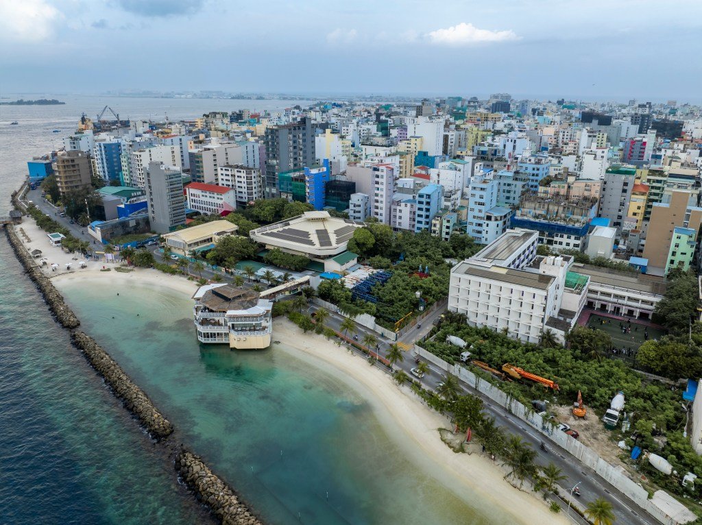 US updates travel advisory for the Maldives: ‘Terrorist groups may ...