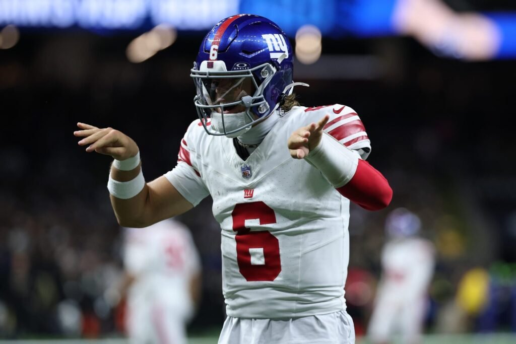 Giants vs. Eagles Week 6 prediction: Best bets, odds, picks for ...