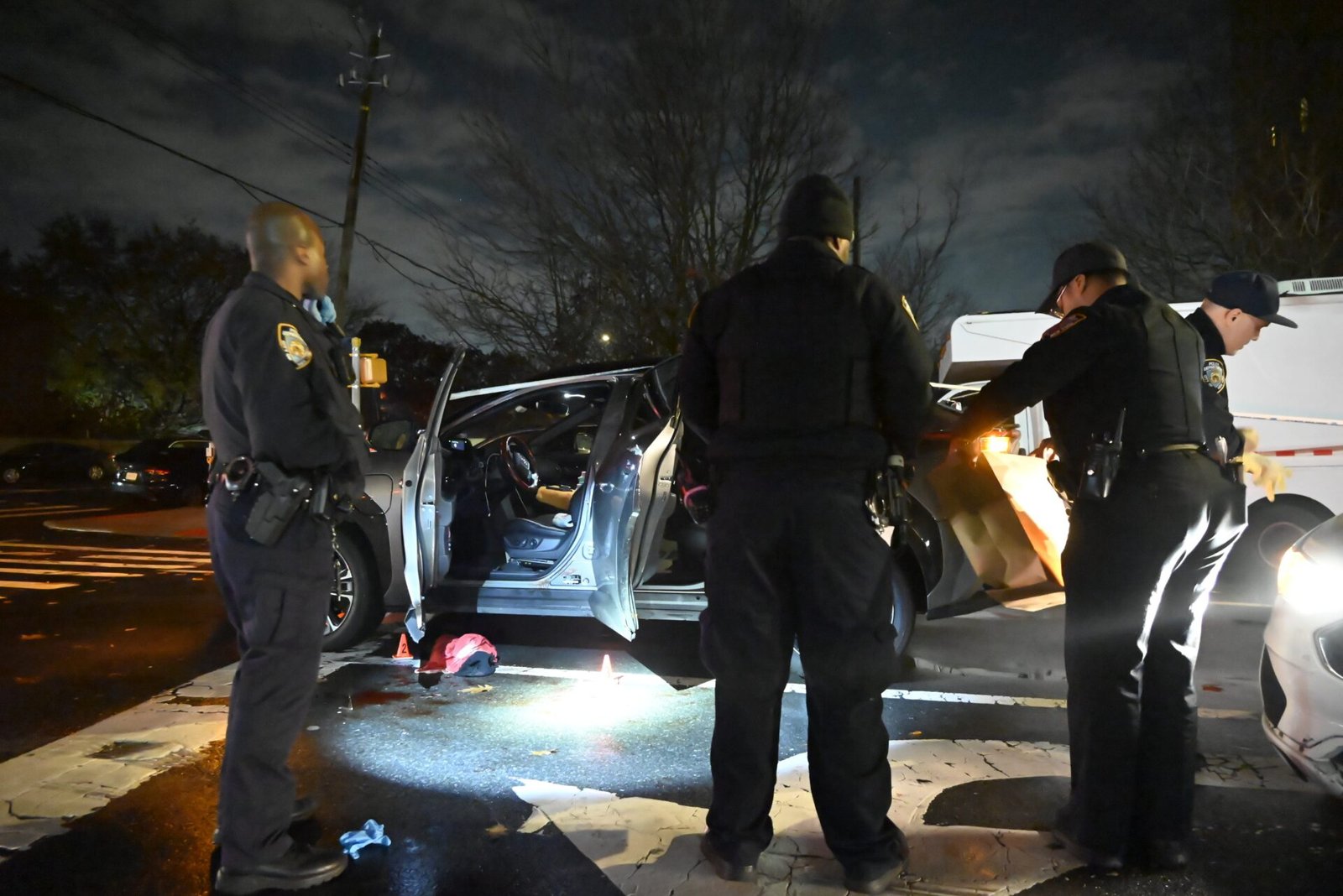 NYC cab livery driver stabbed repeatedly and left for dead behind wheel ...