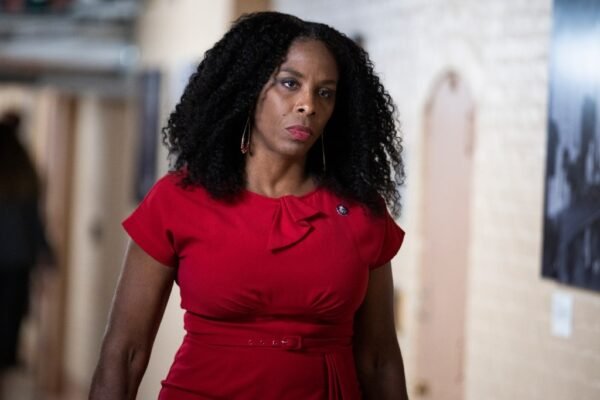 GOP effort to censure Dem Plaskett for texting Epstein survives first ...