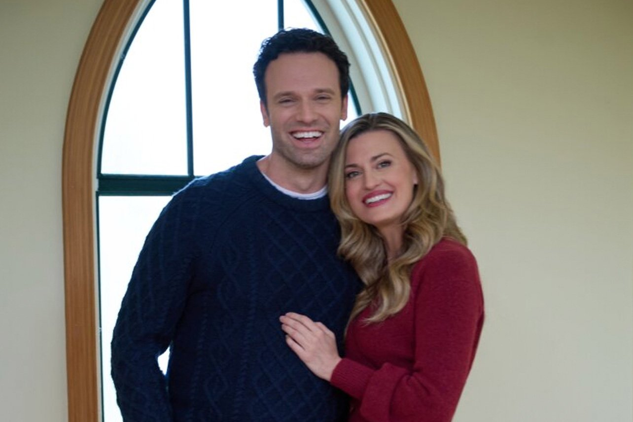 Stream It Or Skip It: ‘Oy to the World!’ on Hallmark Channel, In Which ...