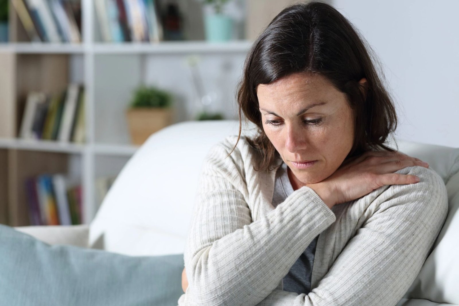 Dear Abby: My friend refuses to leave her toxic relationship - New York ...